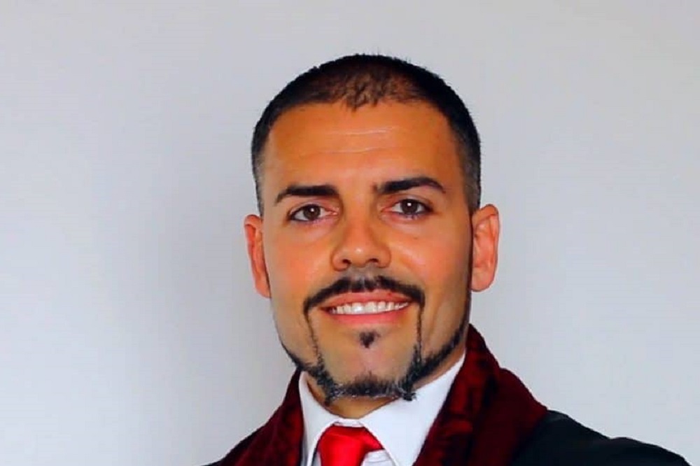 Los 4 mejores libros de Mario Luna - 5libros