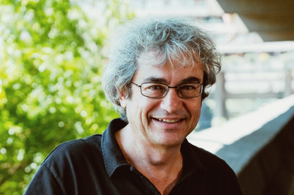 Los 5 mejores libros de Carlo Rovelli - 5libros